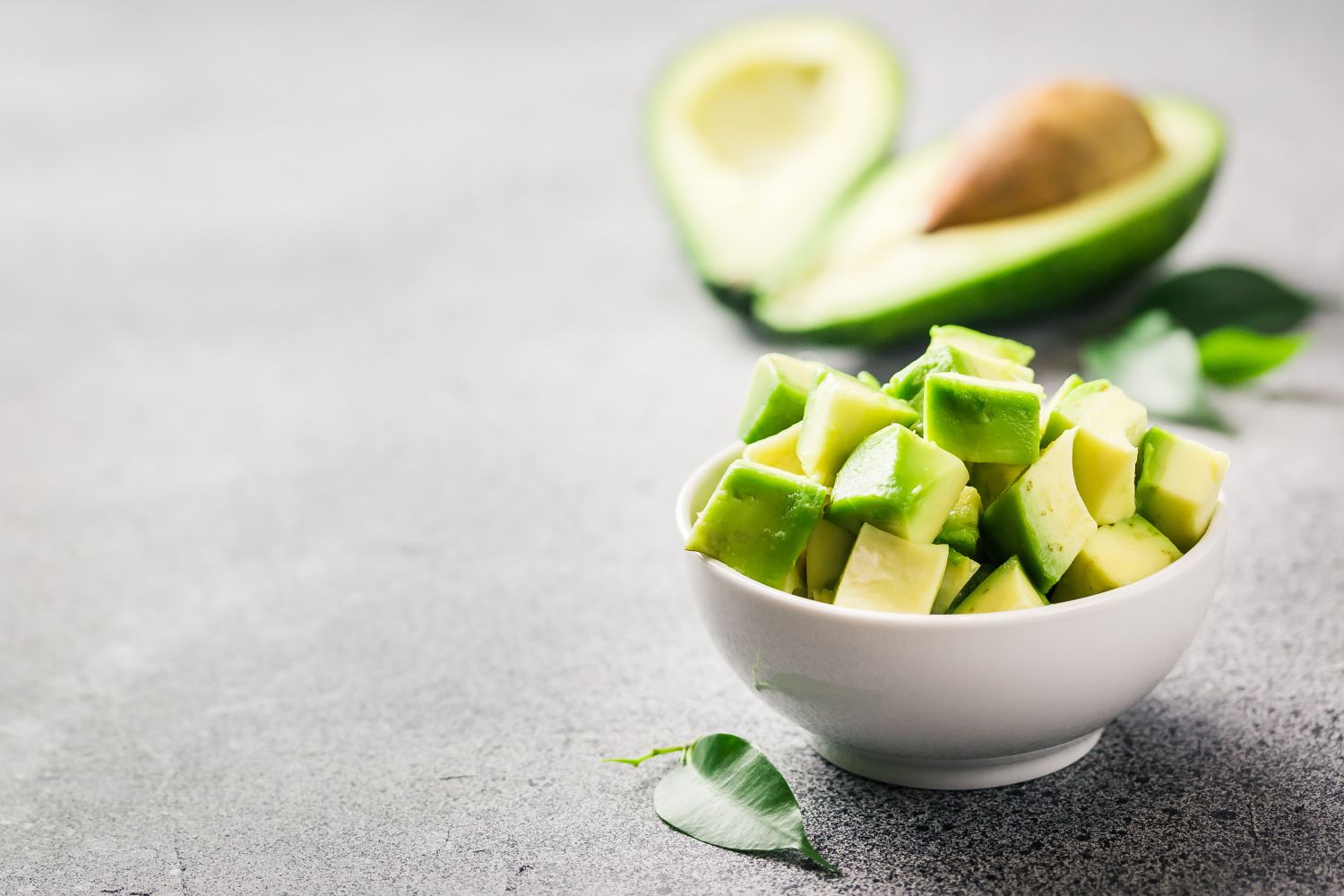 Avocados lagern, aufbewahren & einfrieren - Plantura